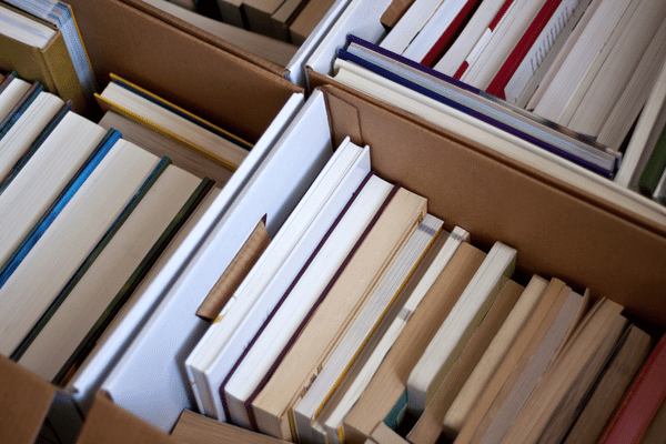 Las mejores formas de almacenar libros - Renta Espacio